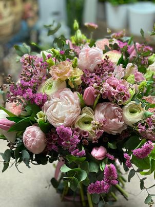 Romantická kytica viacdruhová č.36 :: Kvetinárstvo l www.rozvoz-kvetov.sk